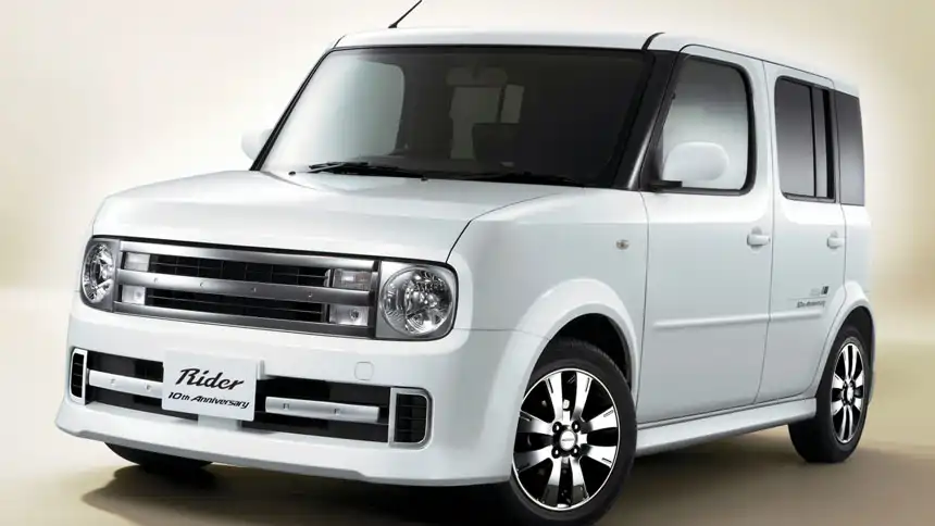 Cube - Import Car Japan